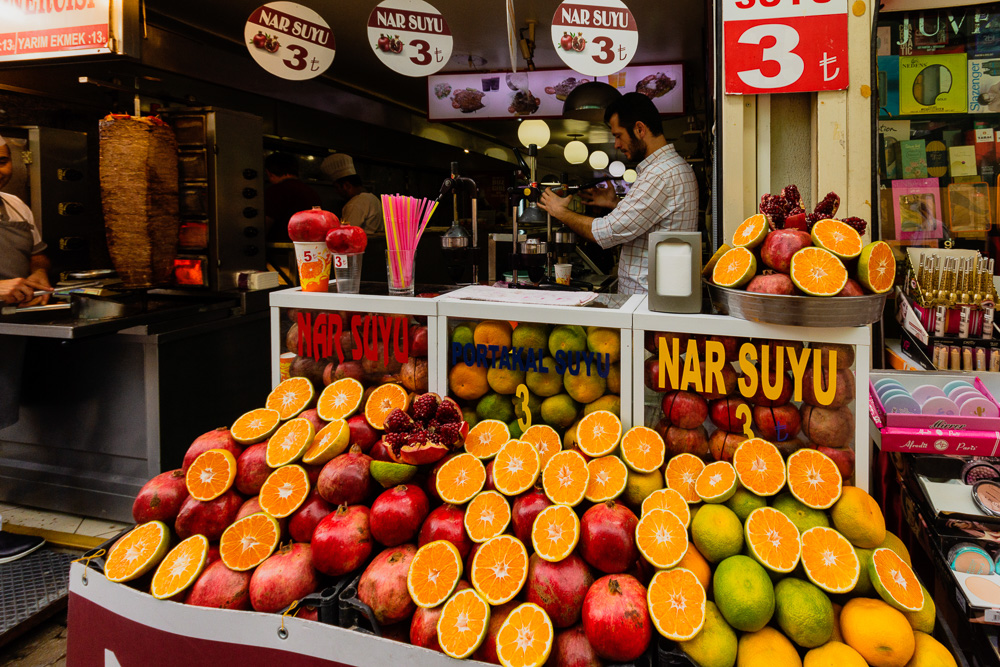 Shopping in Izmir Kemeralti Bazaar: “Just gorgeous things, you know ...