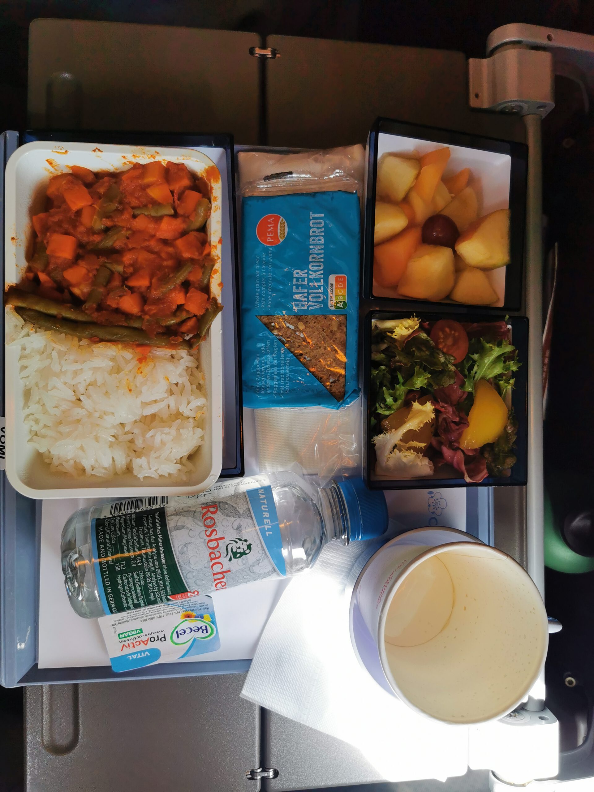 Flying China Airlines: What is it like? – Holiday-Golightly