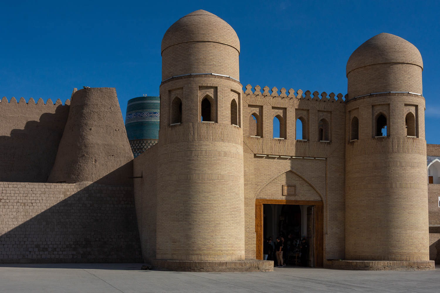 Xiva Blues and Whites: A two-day Xiva travel guide – Holiday-Golightly