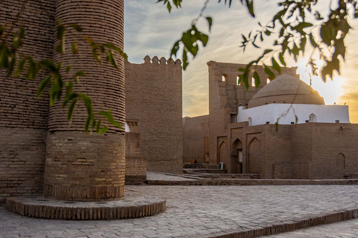 Xiva Blues and Whites: A two-day Xiva travel guide – Holiday-Golightly