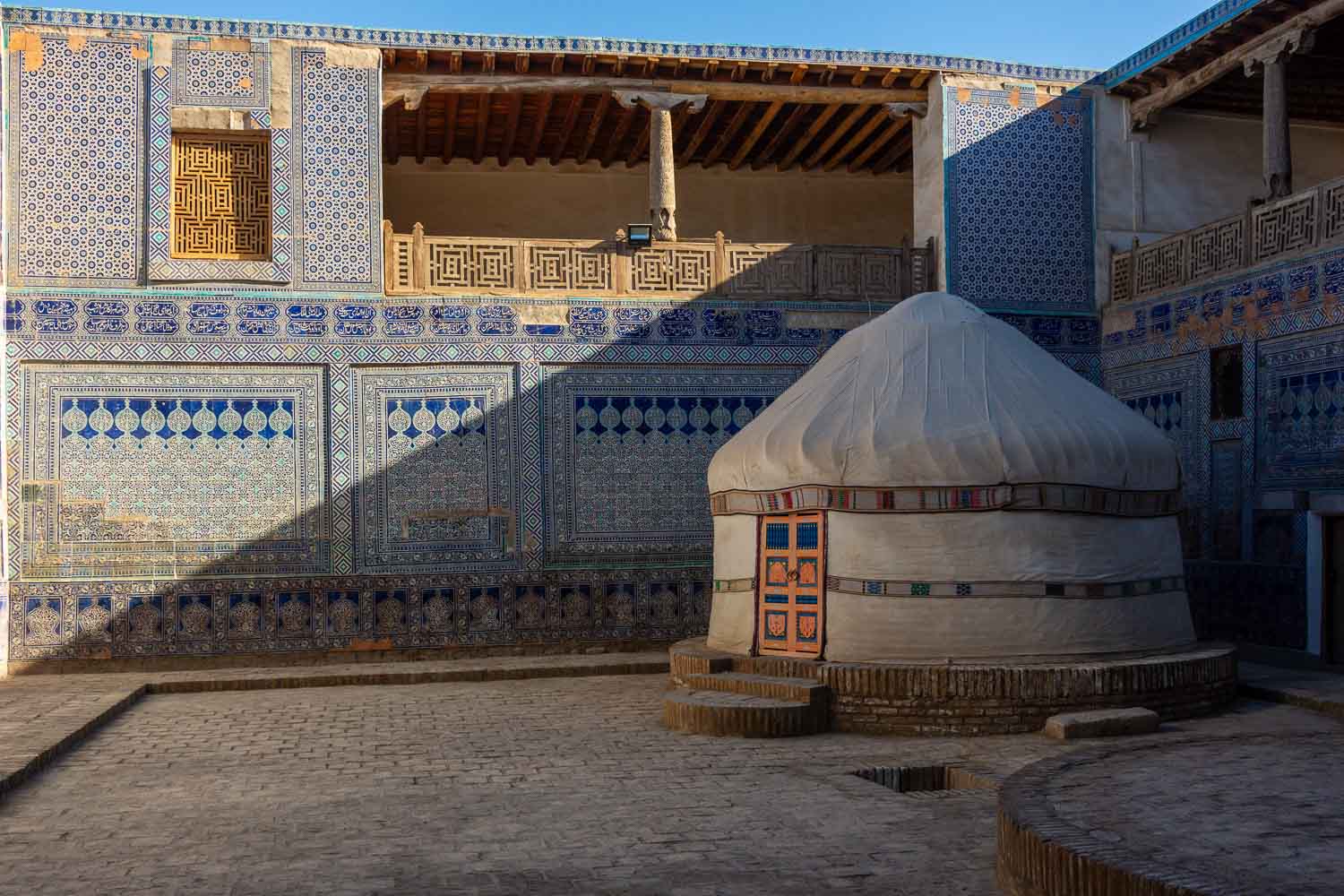 Xiva Blues and Whites: A two-day Xiva travel guide - Holiday-Golightly